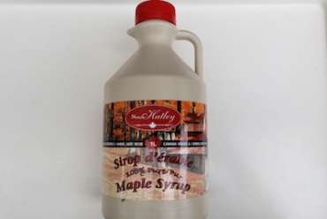 Pure Maple Syrup Jugs 1L – Maple Leaf Fudge in Niagara on the Lake